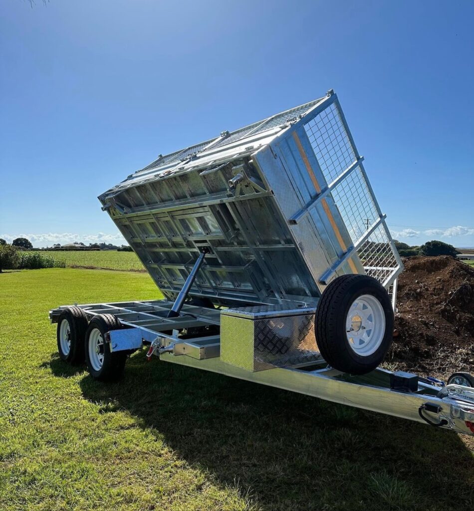 Custom Landscaping Trailer – Tradesman’s Trailers