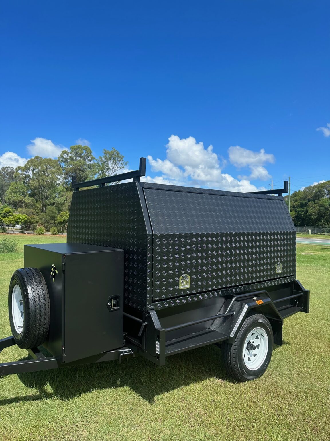 Custom Builders Trailer – Tradesman’s Trailers