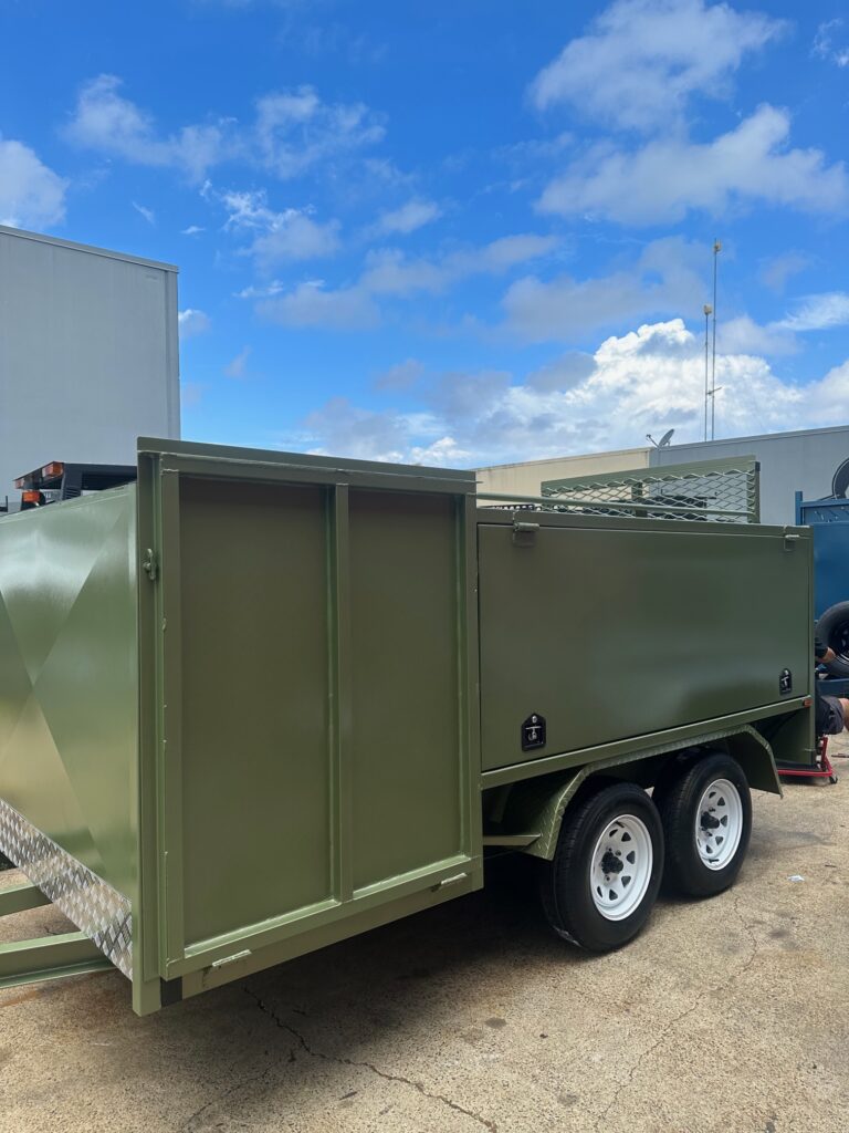 Custom Mowing Trailer Dual Axle – Tradesman’s Trailers